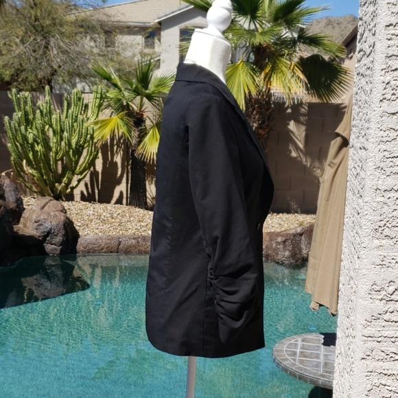 Doki Geki | Jackets & Coats | Classic Black Blazer With Scrunched ...